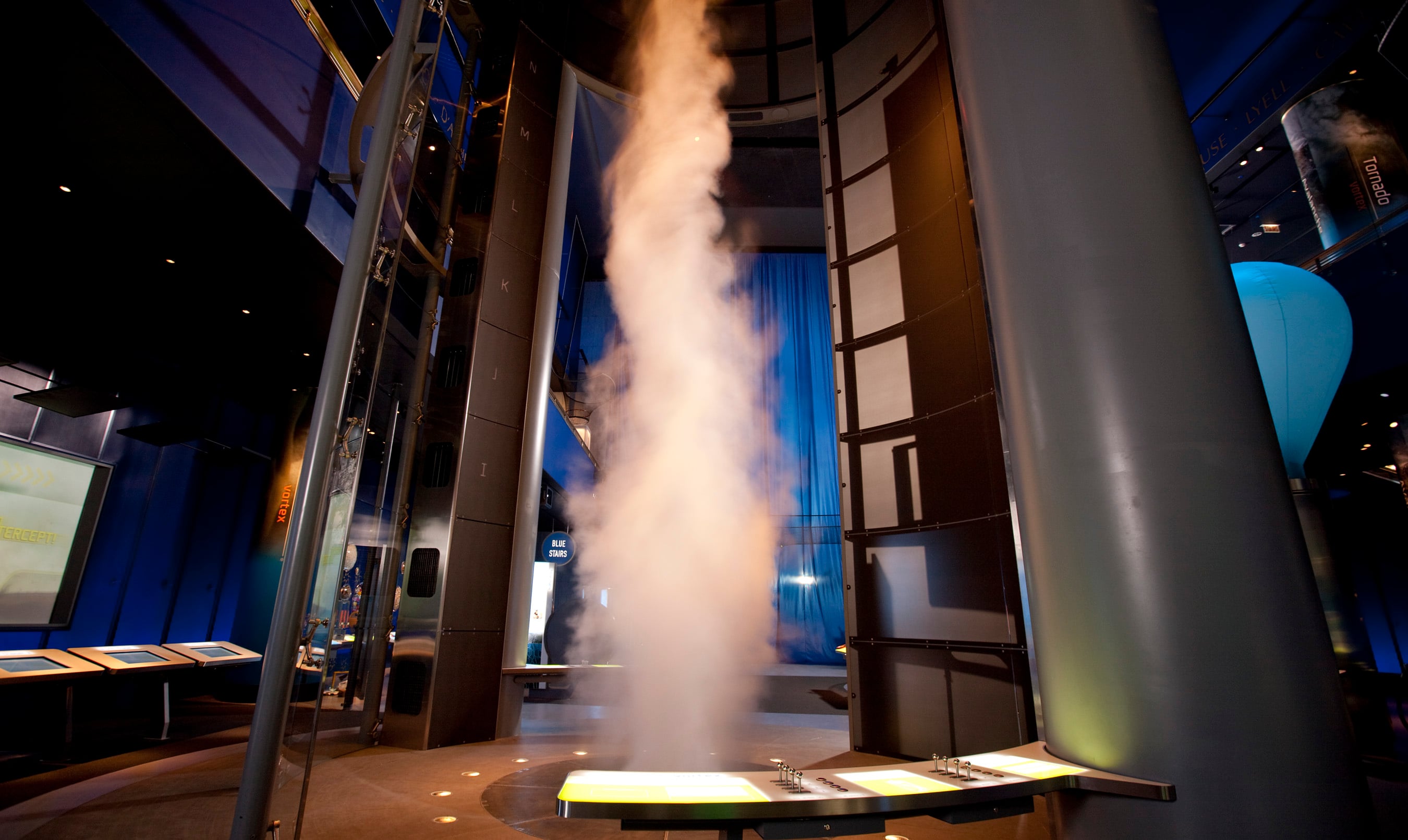 The 'Wild Weather' of 'Science Storms' | WTTW Chicago