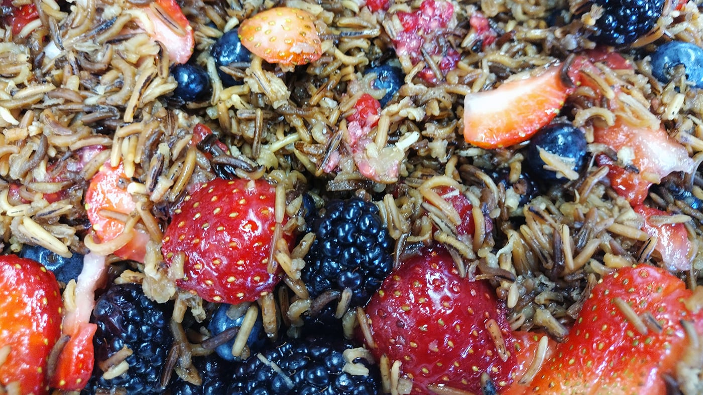 A Recipe for Traditional Menominee Wild Rice & Berries | WTTW Chicago