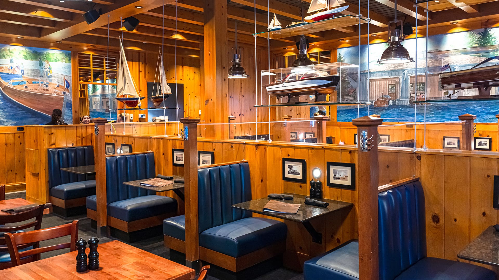 The Destination-Worthy Restaurants Hiding Just Over the Border in ...