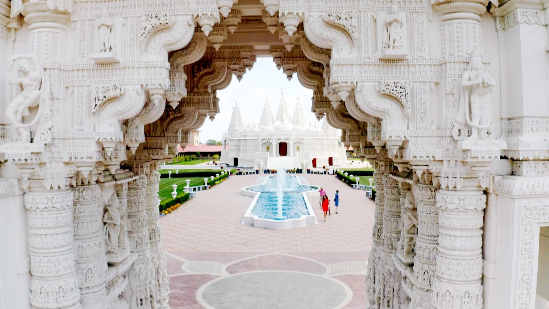 Watch | The Most Beautiful Places in Chicago with Geoffrey Baer | WTTW ...