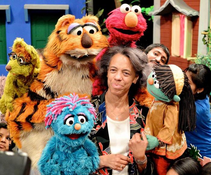 What 'Sesame Street' Looks Like Around the World | WTTW Chicago