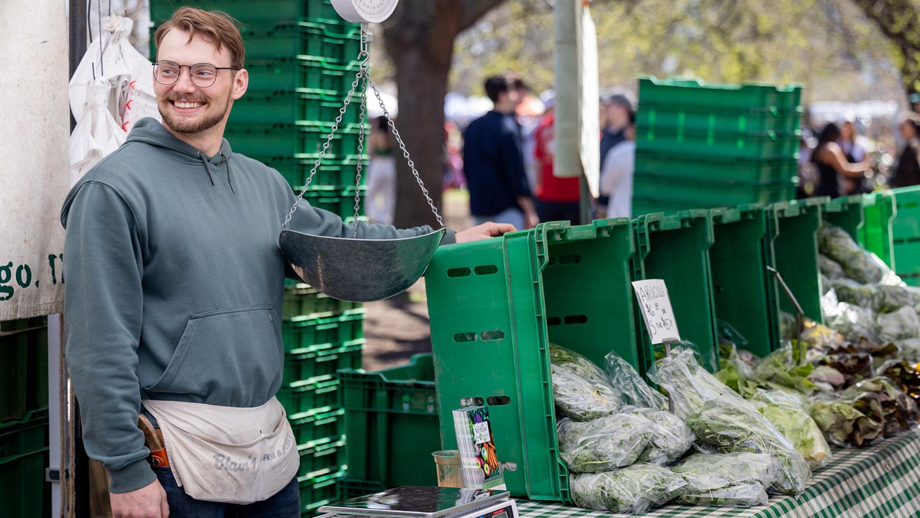 Green City Market Buys a Permanent Home in Lincoln Square | WTTW Chicago