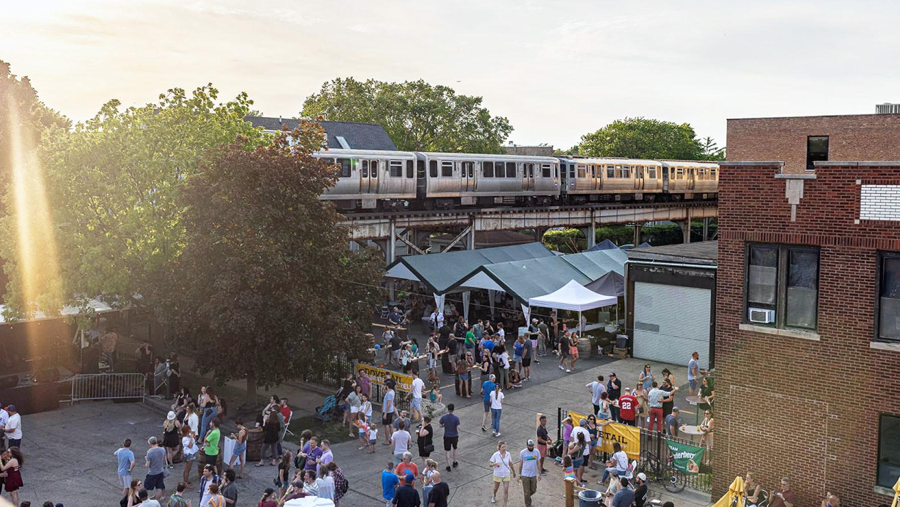 May Kicks Off Chicago Festival Season. Here Are Food Events to Get You ...
