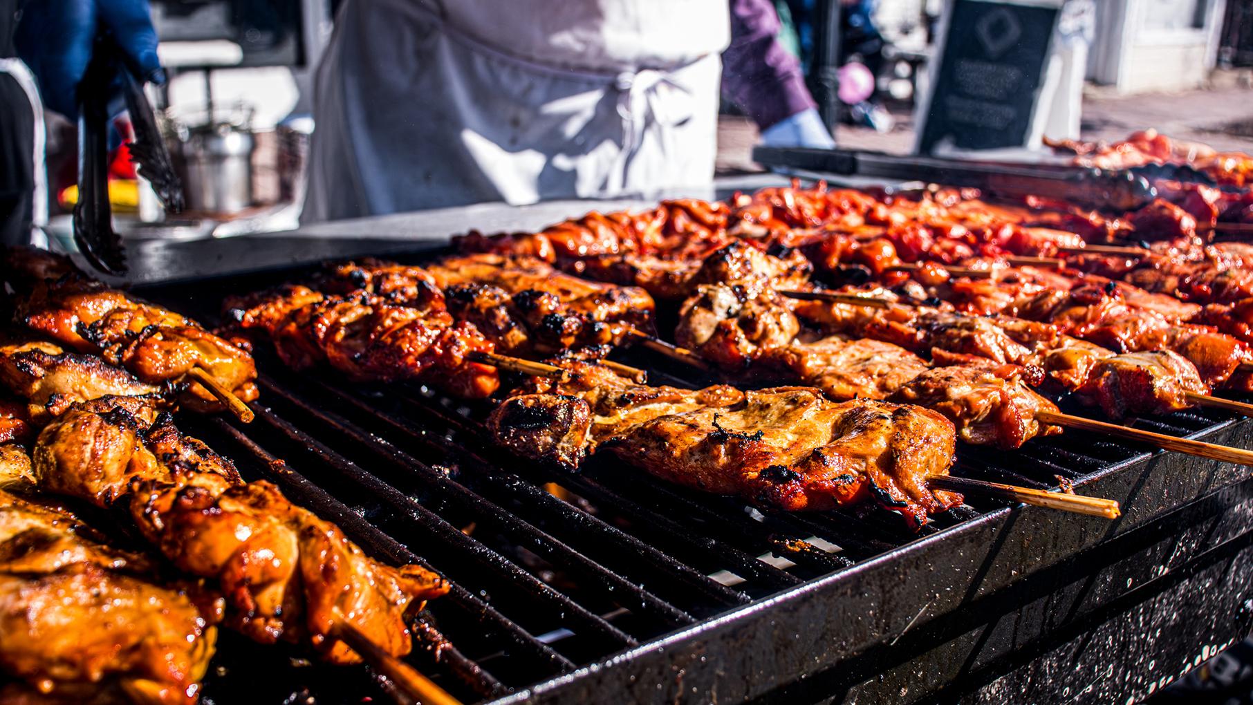 May Kicks Off Chicago Festival Season. Here Are Food Events to Get You ...